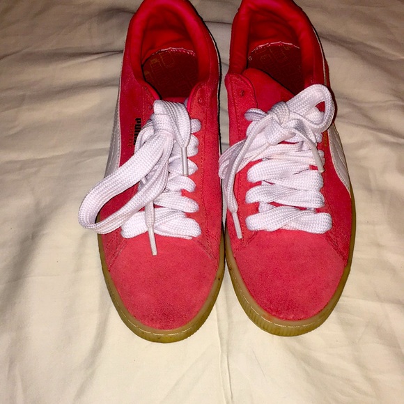 Puma | Shoes | Puma 92 Suede Sneakers Classic Good Condition | Poshmark